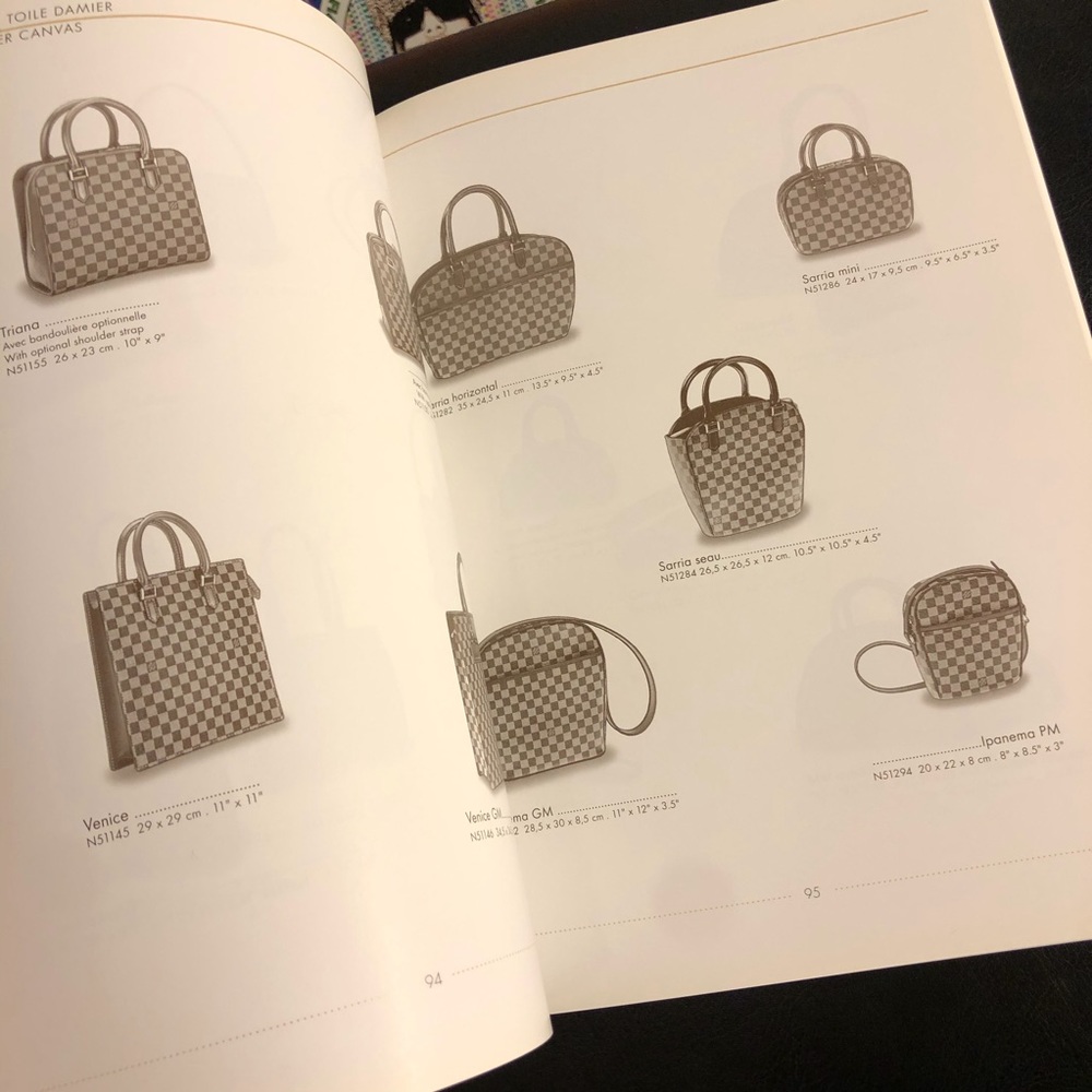 Louis Vuitton Le Catalogue 2002 - Gem